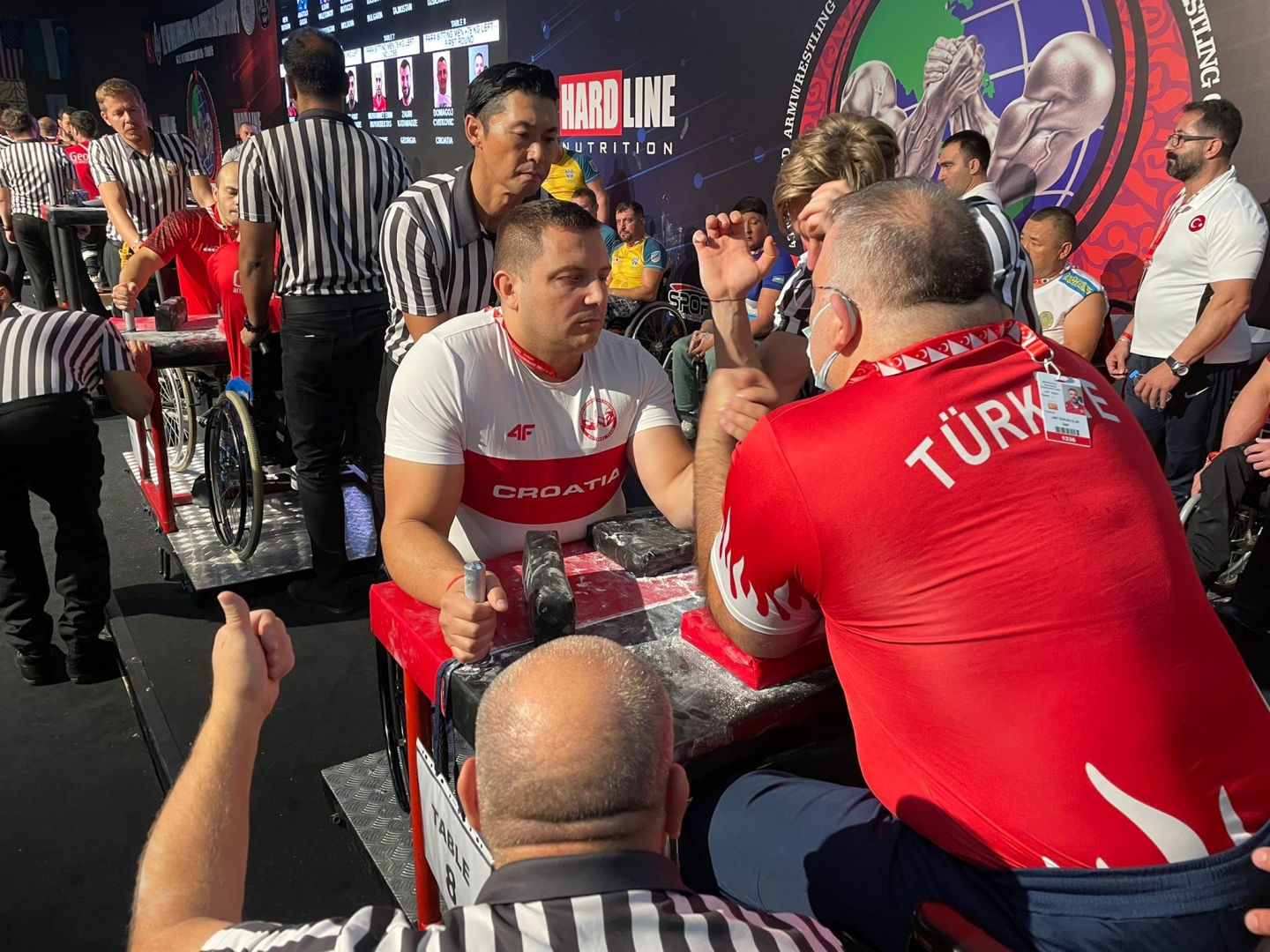 4 medalje na SP-u u Obaranju ruke - Novosti .: HPO